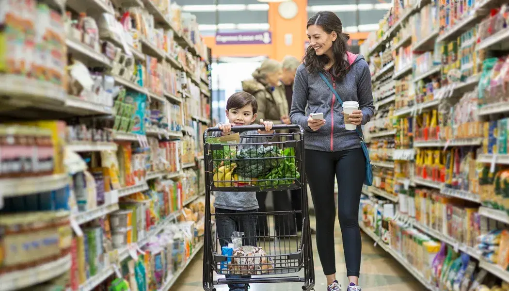 Is Your Internal Comms Approach Easing Daily Retail Struggles?